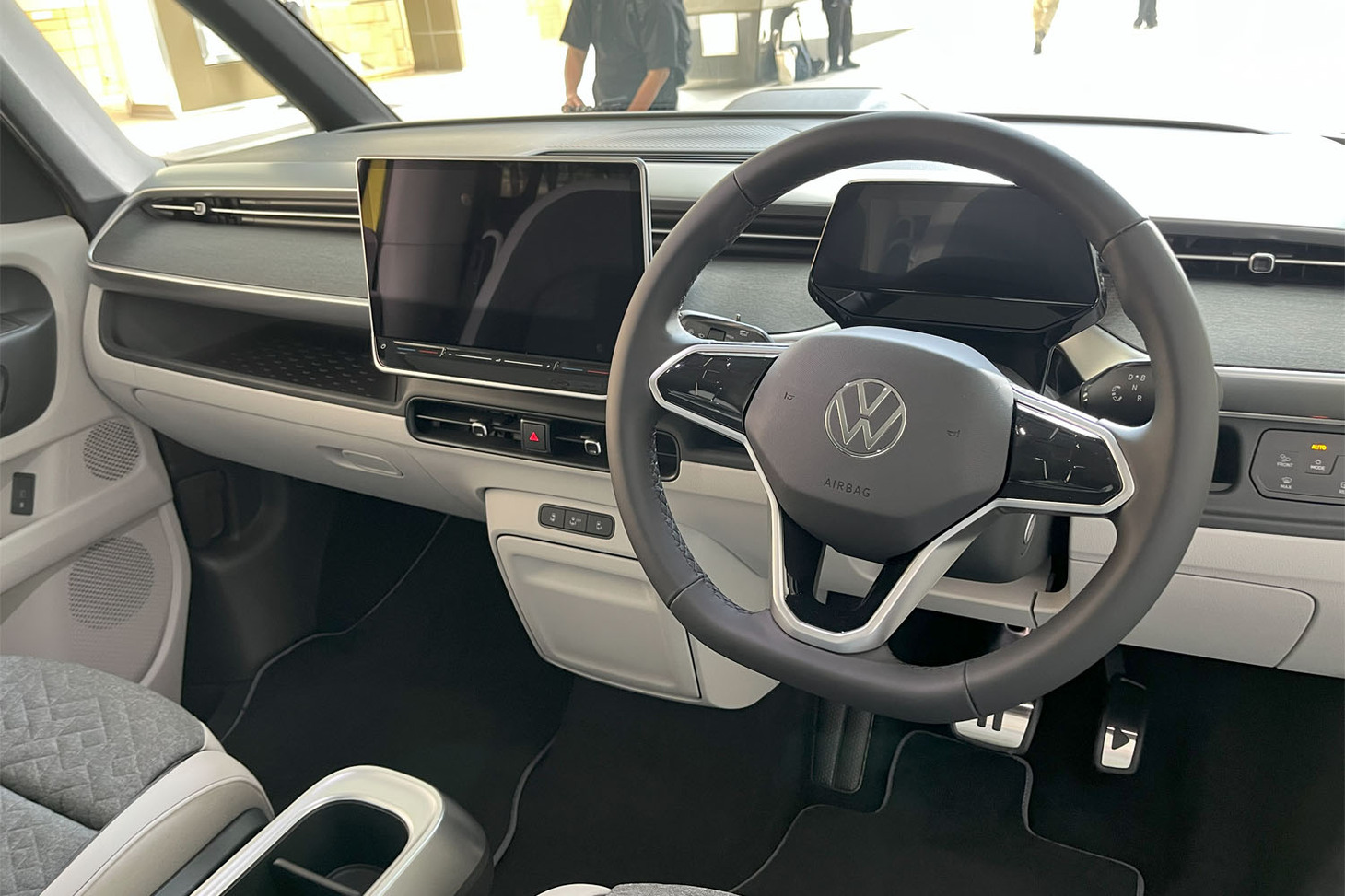 フォルクスワーゲンID. Buzz 内装・外装など90枚 【画像・写真】 - webCG