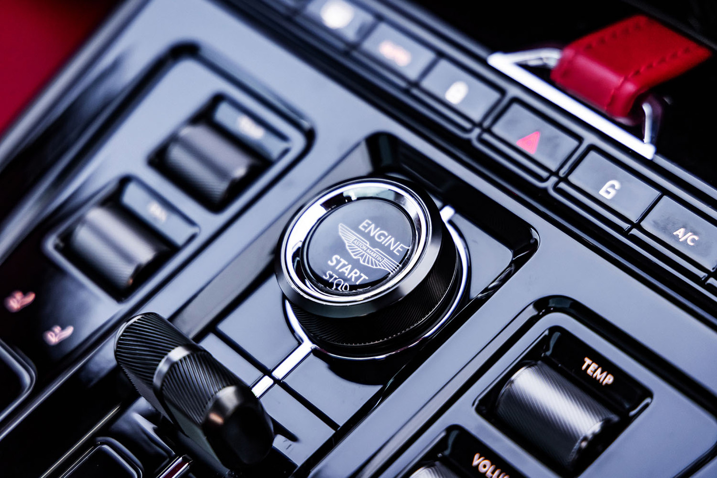 アストンマーティンDBX707（4WD/9AT）【試乗記】 の画像19枚 - webCG