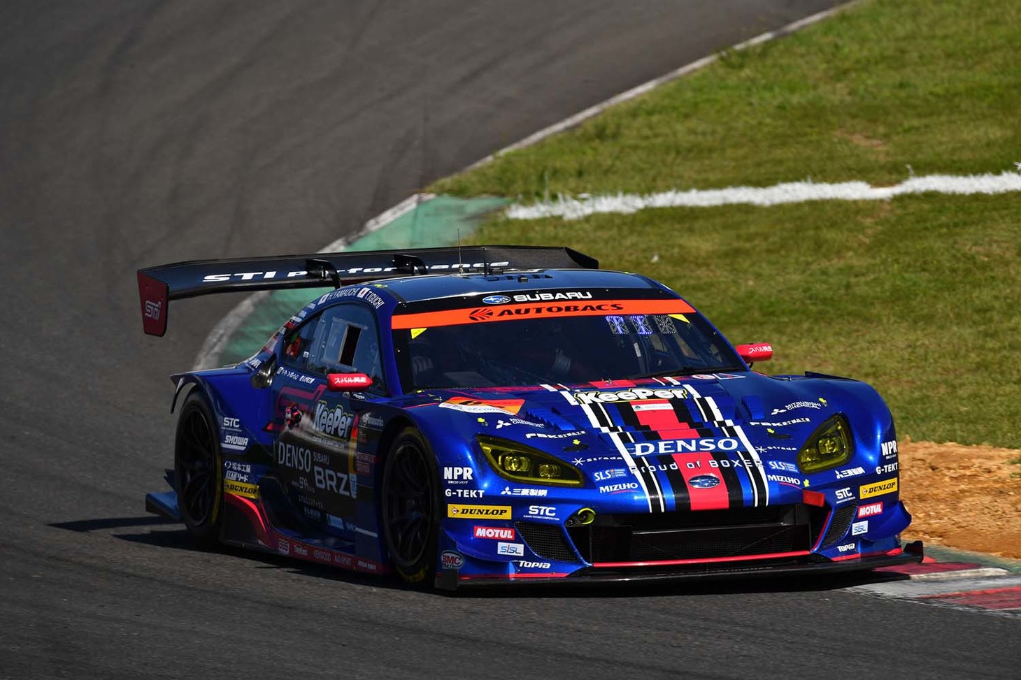 SUPER GT第5戦でNo.12 カルソニック IMPUL GT-Rが勝利 【ニュース】 の画像3枚 - webCG