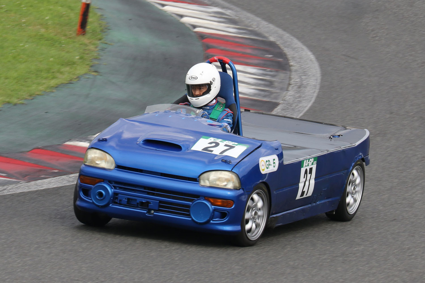 個性派レーシングカーが激走！ 「K4-GP 富士 10時間耐久」参戦マシン ビジュアル40枚 【画像・写真】 - webCG