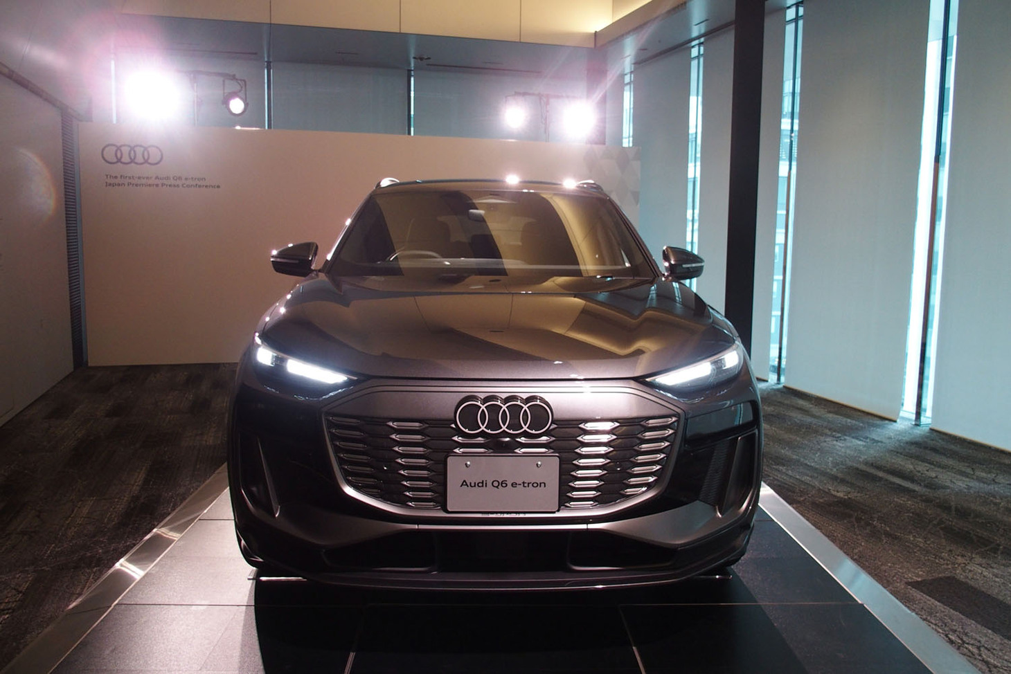 アウディQ6 e-tron 内装・外装など67枚 【画像・写真】 - webCG