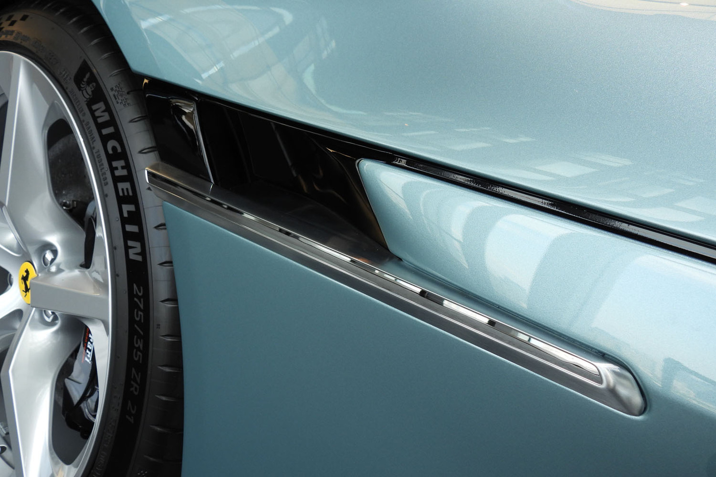 フェラーリ12チリンドリ 内装・外装など78枚 【画像・写真】 - webCG