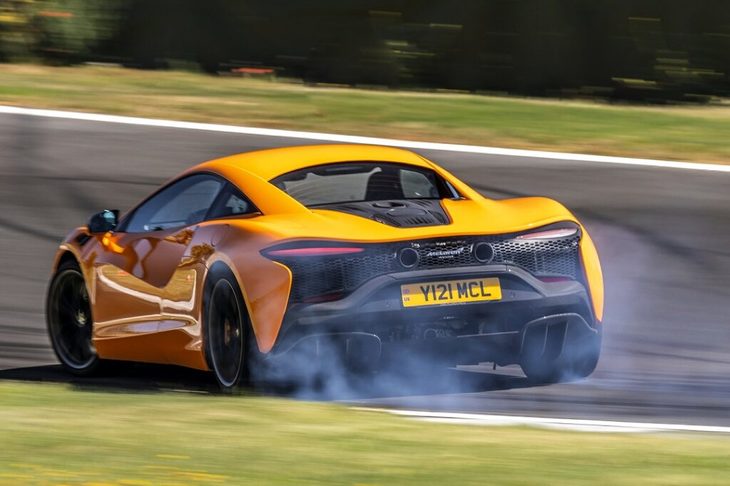 マクラーレン・アルトゥーラ（MR/8AT）【海外試乗記】 の画像6枚 - webCG