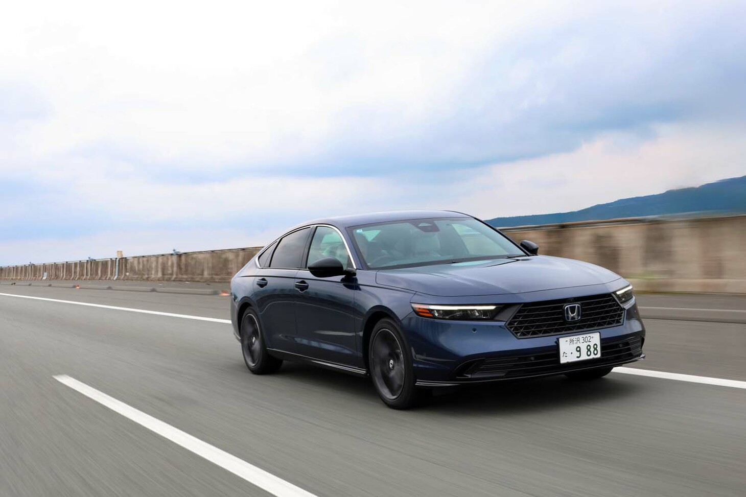 ホンダ・アコードe：HEV Honda SENSING 360＋（FF）【試乗記】 の画像24枚 - webCG