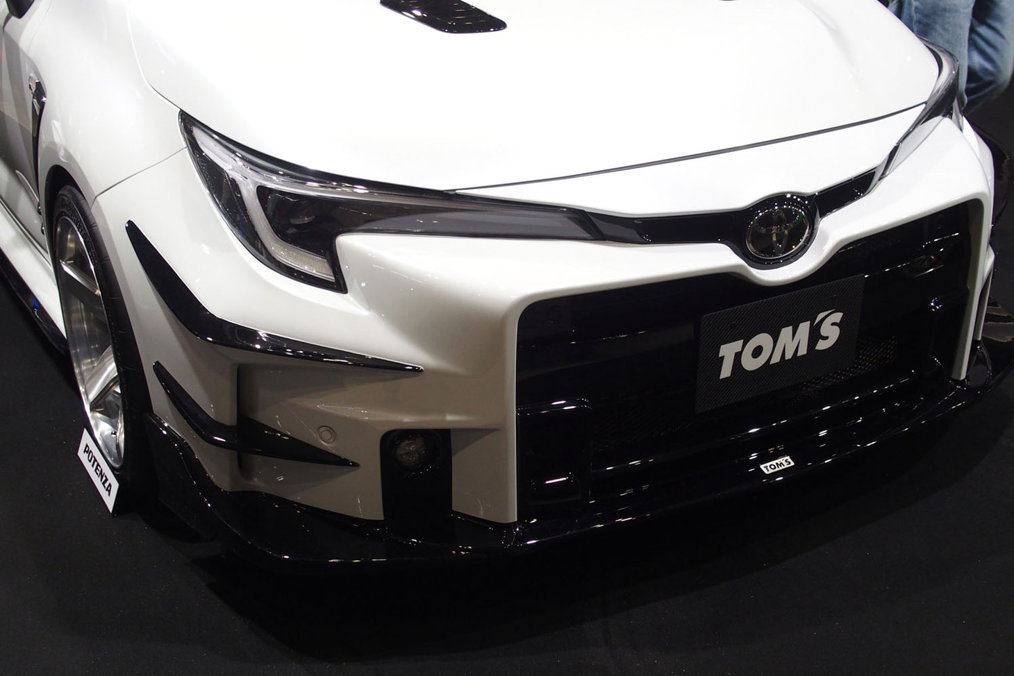 東京オートサロン2024（TOM’S） 内装・外装など50枚 【画像・写真】 - webCG