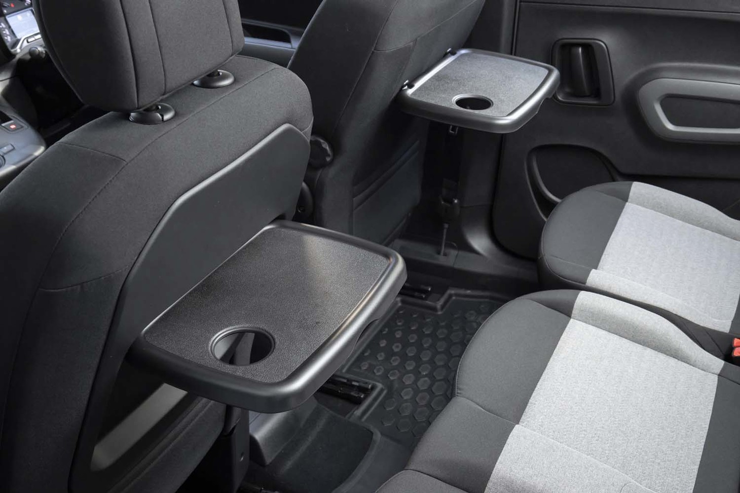 シトロエン・ベルランゴ フィール（FF/8AT）【試乗記】 の画像25枚 - webCG