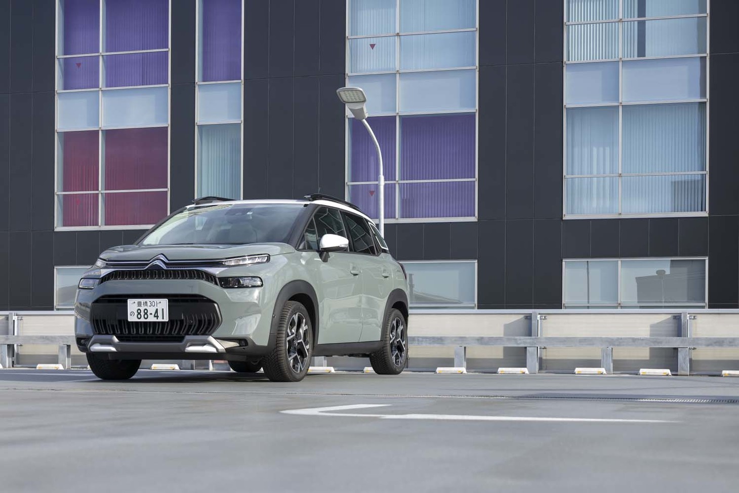 シトロエンC3エアクロスSUVシャイン パッケージ（FF/6AT）【試乗記】 痛みが開く記憶の扉 - webCG