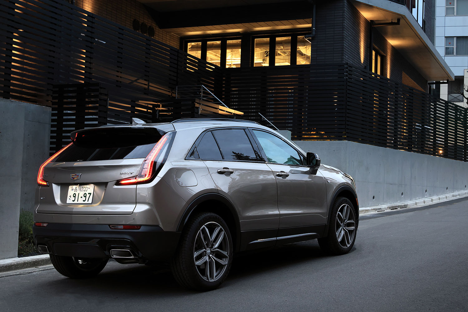 キャデラックXT4ラテエディションに宿る独創のプレミアム 【CADILLAC XT4 LATTE EDITION 早春の房総を駆ける＜AD＞】 - webCG