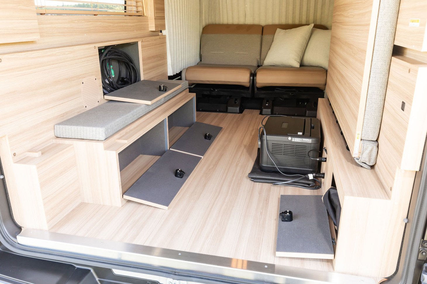 日産キャラバン グランドプレミアムGX MYROOM（FR/7AT）【試乗記】 の画像21枚 - webCG