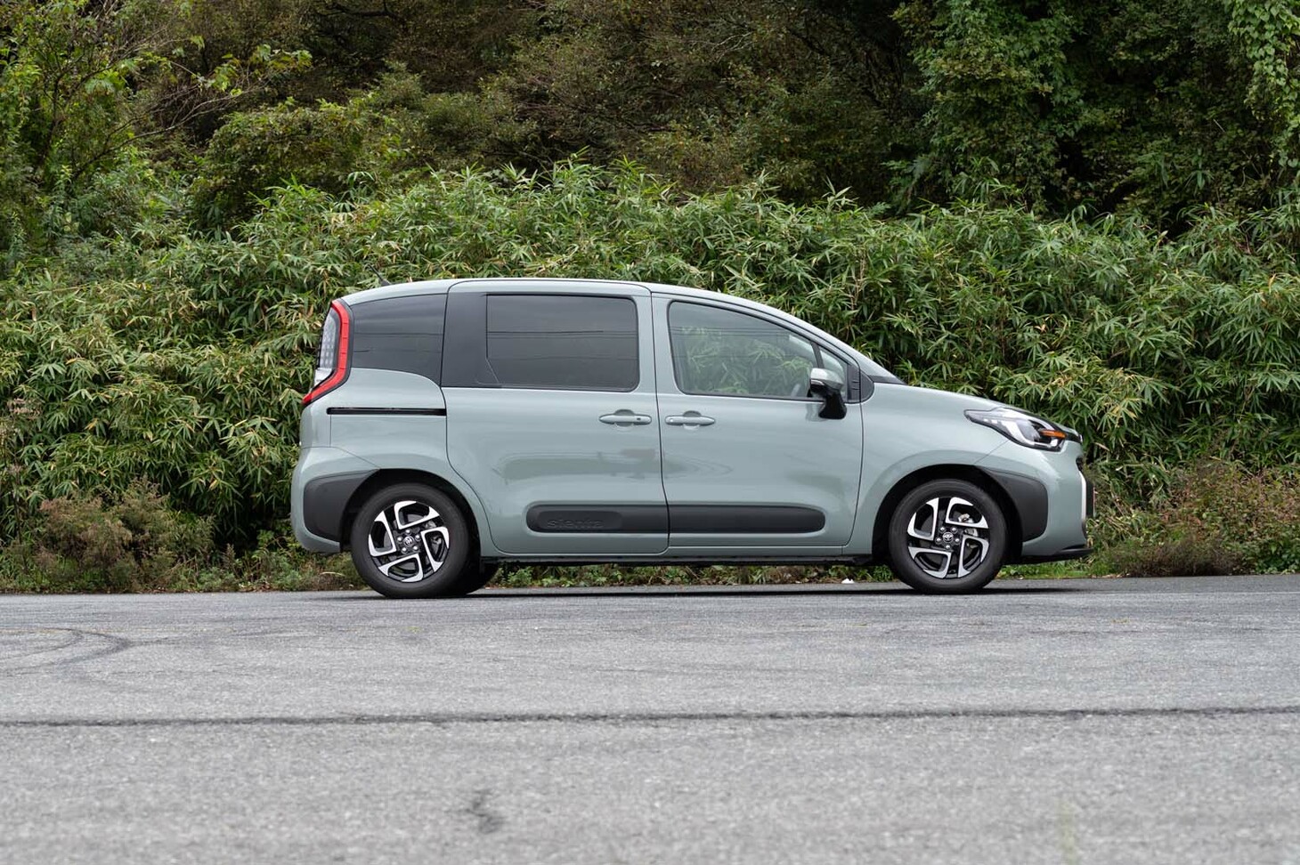 トヨタ・シエンタ ハイブリッドZ（FF/CVT）【試乗記】 の画像18枚 - webCG