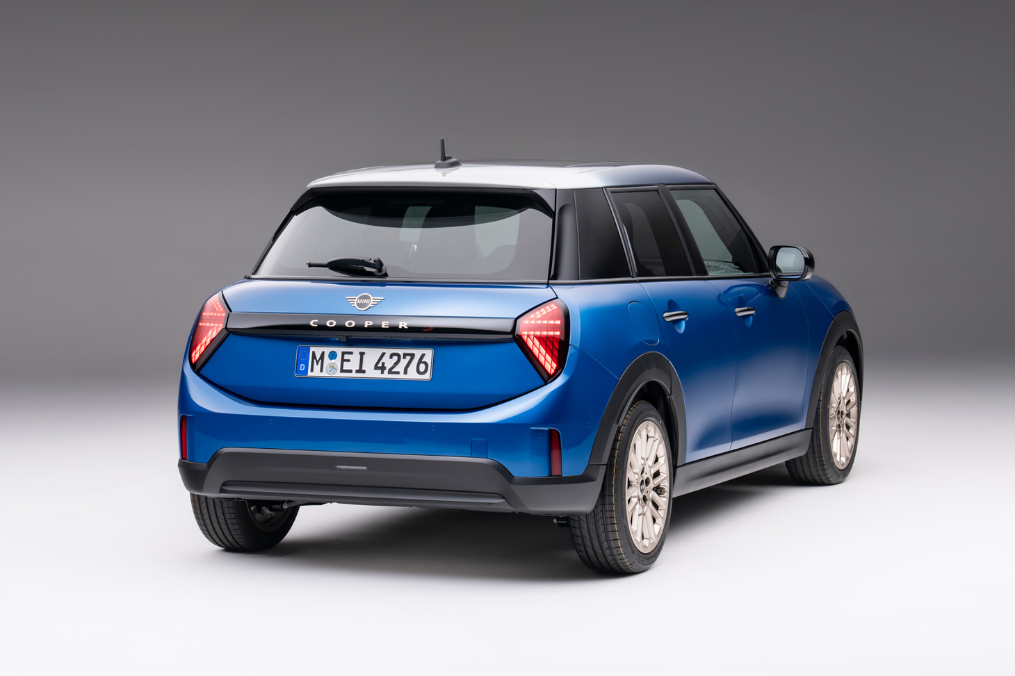 MINIクーパー5ドア ビジュアル31枚 【画像・写真】 - webCG