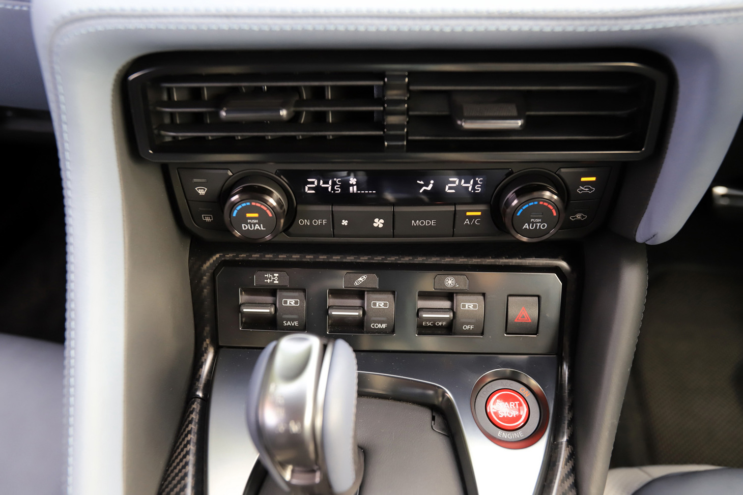 日産GT-R 50th Anniversary（4WD/6AT）【試乗記】 の画像18枚 - webCG