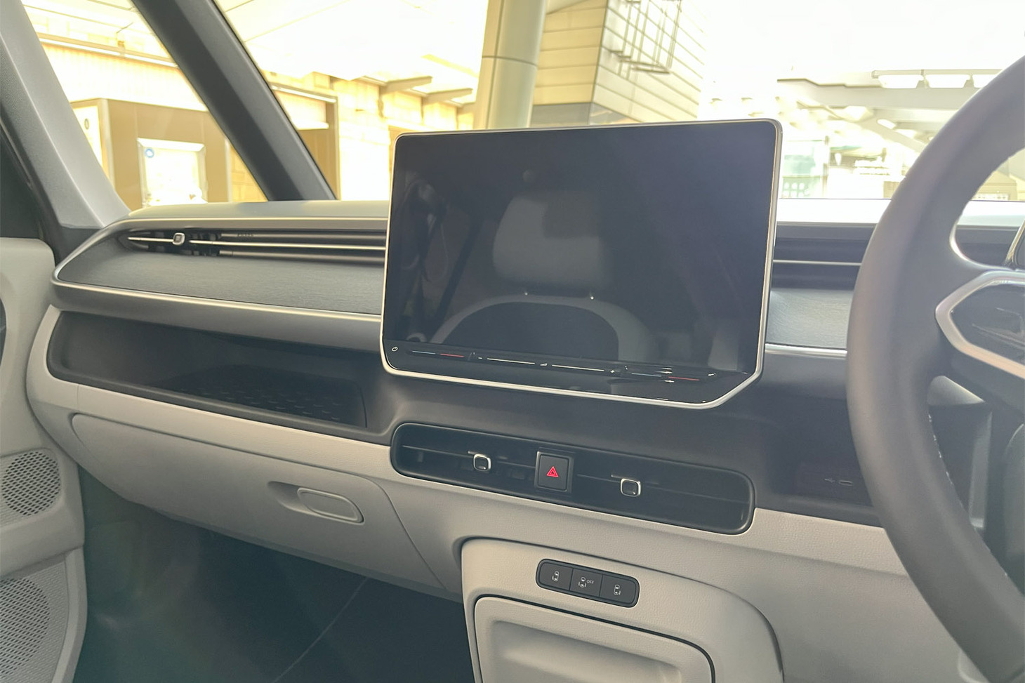 フォルクスワーゲンID. Buzz 内装・外装など90枚 【画像・写真】 - webCG