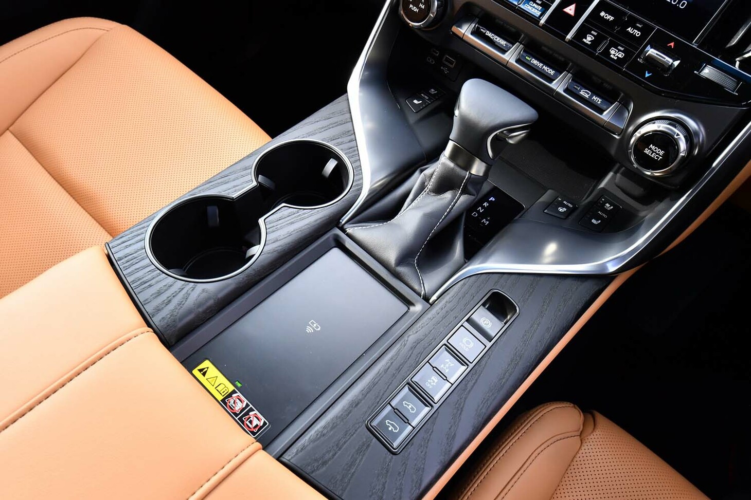 レクサスLX600 内装・外装など64枚 【画像・写真】 - webCG