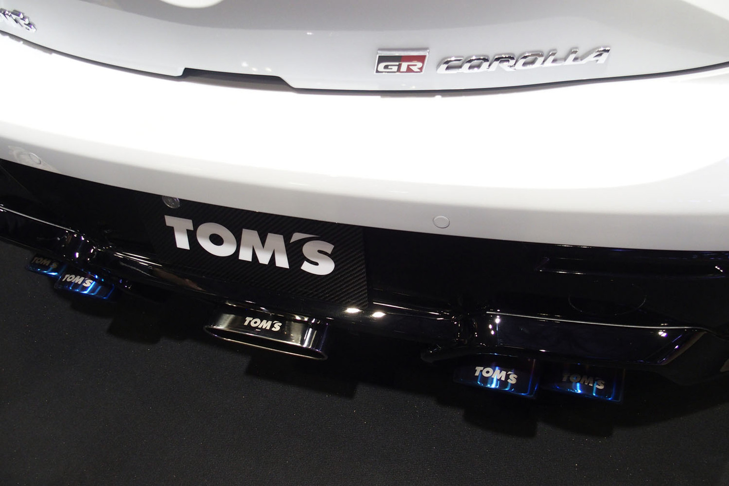 東京オートサロン2024（TOM’S） 内装・外装など50枚 【画像・写真】 - webCG