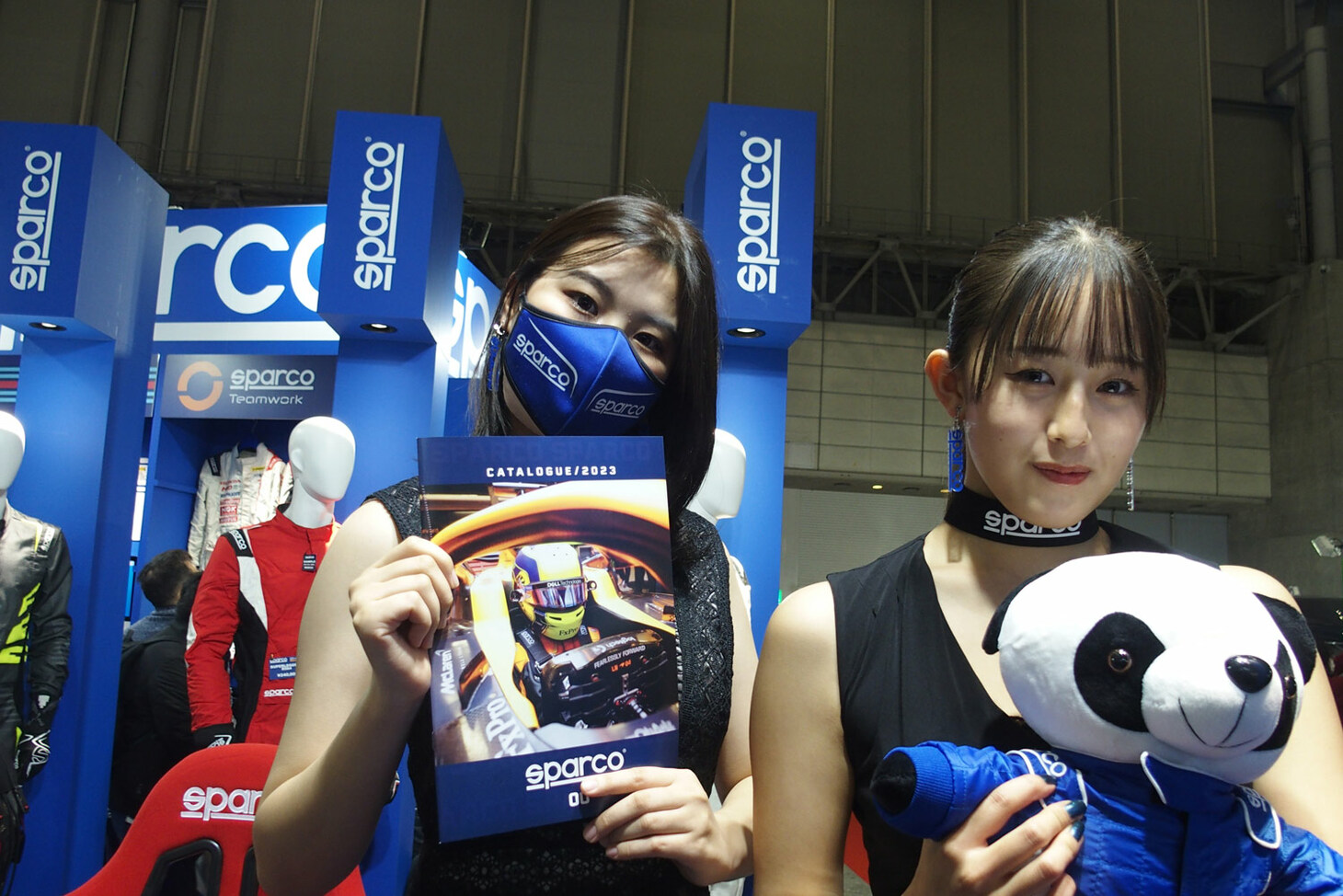 【東京オートサロン2023】 コンパニオン名鑑（その8） ビジュアル23枚 【画像・写真】 - webCG