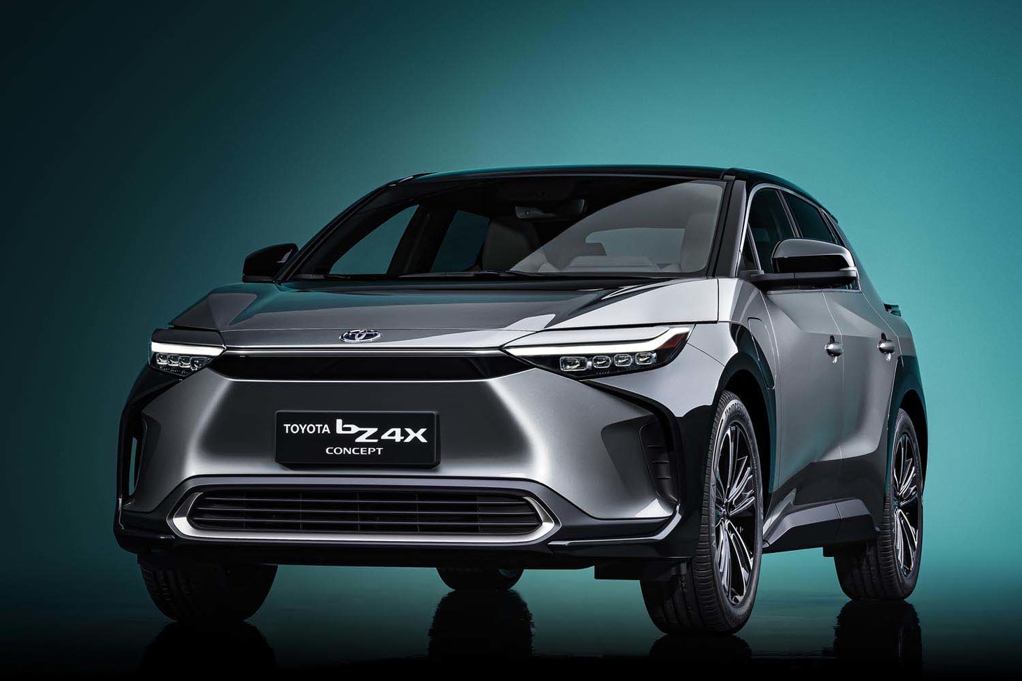 トヨタbZ4X 内装・外装など16枚 【画像・写真】 - webCG