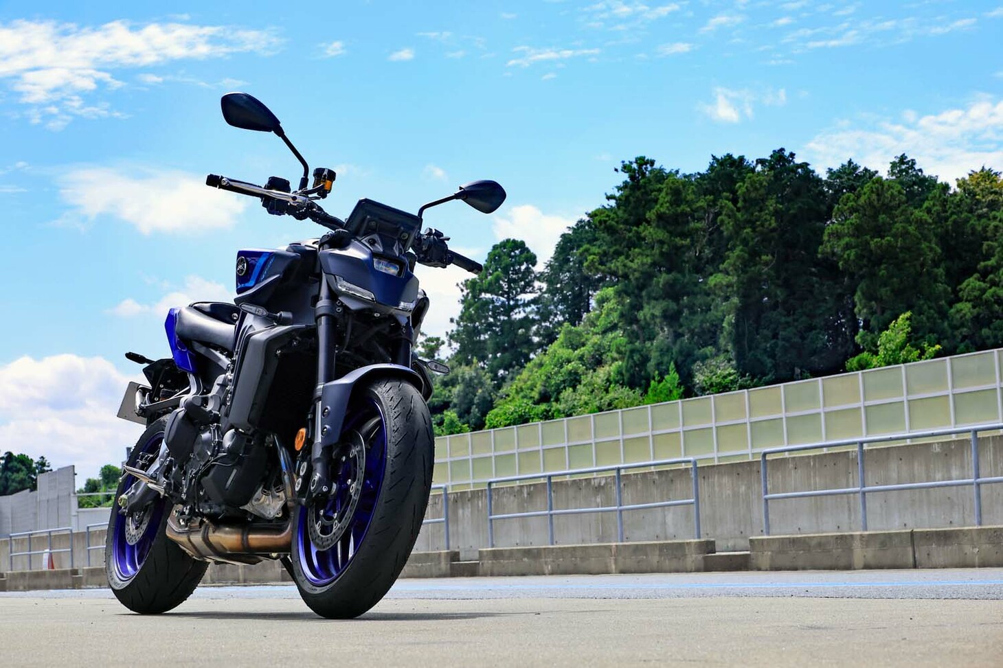 ヤマハMT-09 Y-AMT ABS（6AT）【レビュー】 の画像24枚 - webCG