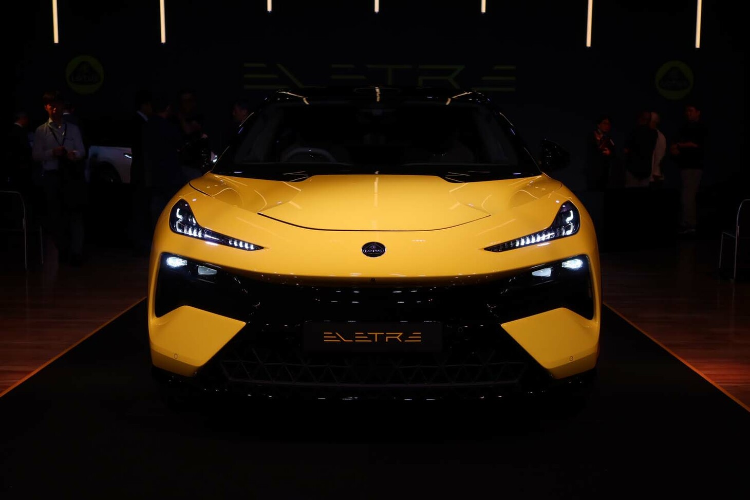ロータスの電動ハイパーSUV「エレトレ」が日本上陸 【ニュース】 の画像12枚 - webCG