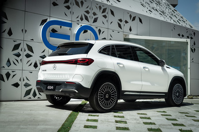 メルセデスが新型電気自動車「EQA」を発売 取り回しのしやすいサイズのSUV型EV 【ニュース】 - webCG