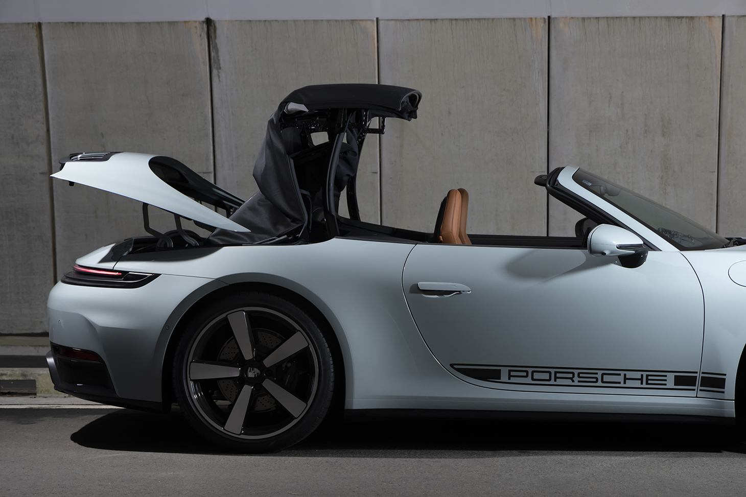 ポルシェ911カレラ カブリオレ（RR/8AT）【試乗記】 の画像18枚 - webCG