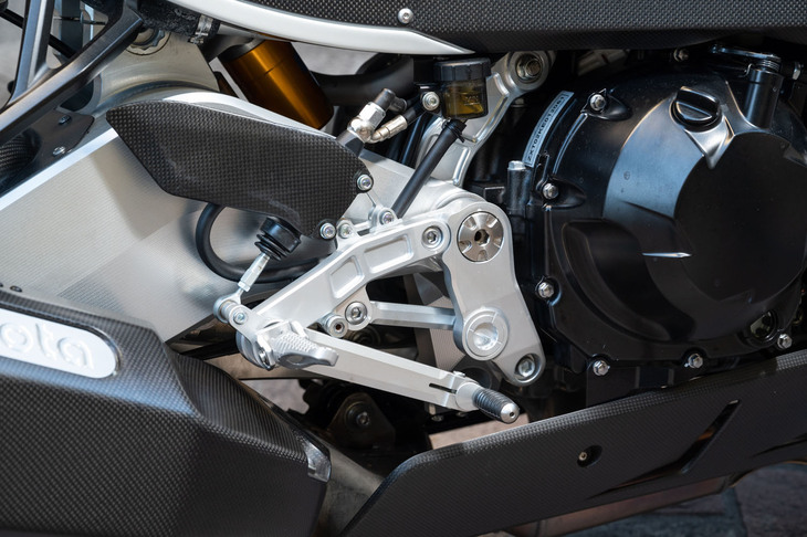 ビモータKB4（6MT）【レビュー】 の画像17枚 - webCG