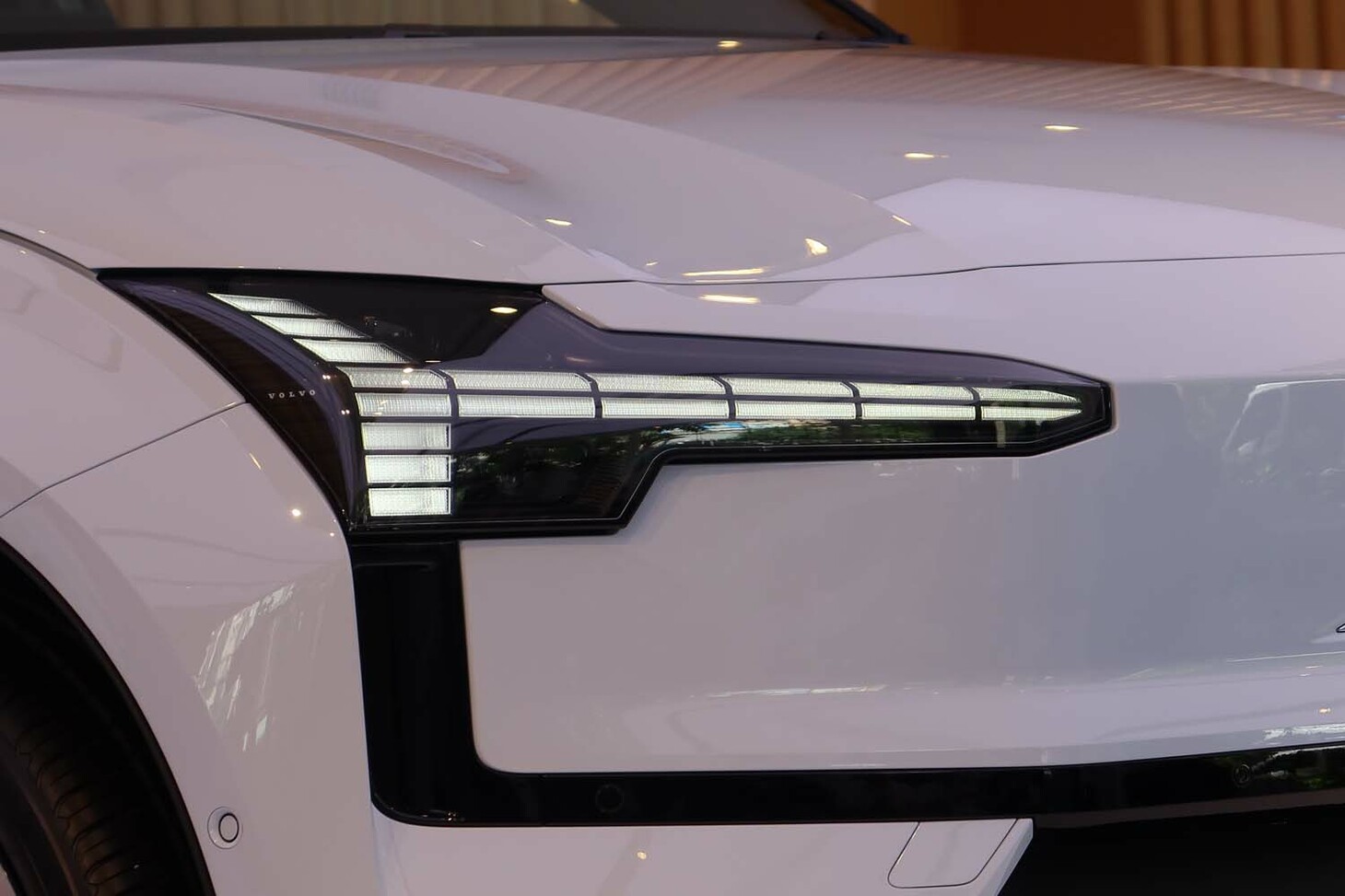 ボルボEX30ウルトラ シングルモーター エクステンデッドレンジ 内装・外装など70枚 【画像・写真】 - webCG