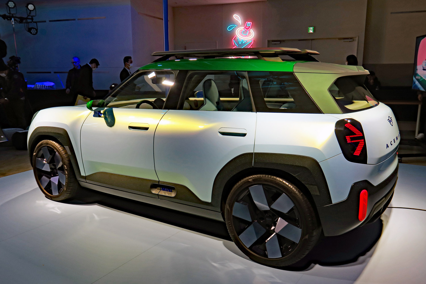 MINIコンセプト エースマン ビジュアル56枚 【画像・写真】 - webCG