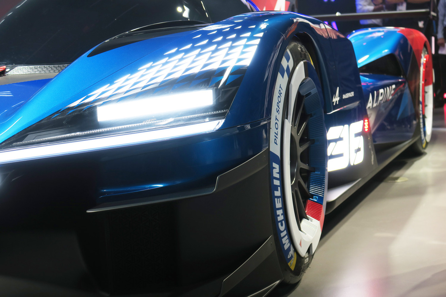 アルピーヌA424_β ビジュアル47枚 【画像・写真】 - webCG