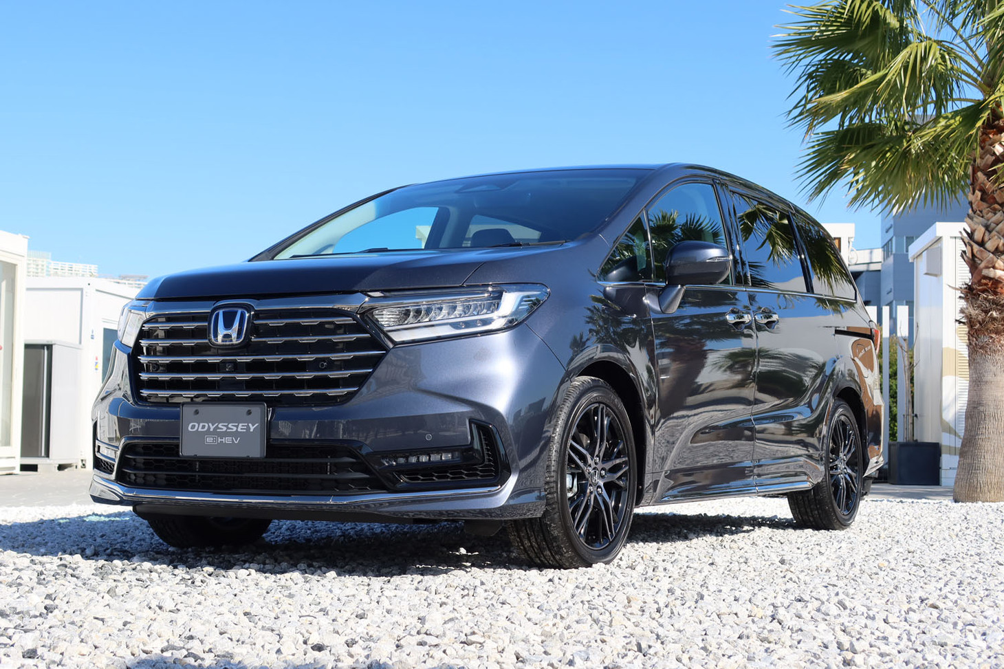 ホンダ・オデッセイe：HEVアブソルート・EXブラックエディション／オデッセイe：HEVアブソルート・EX 内装・外装など94枚 【画像・写真】 - webCG