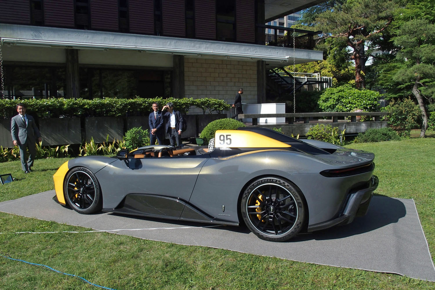 ピニンファリーナ・バティスタ チンクアンタチンクエ／B95 内装・外装など85枚 【画像・写真】 - webCG