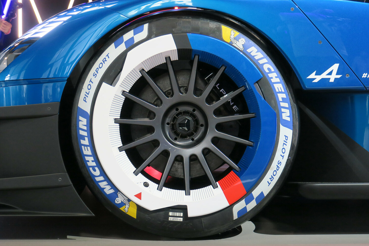 アルピーヌA424_β ビジュアル47枚 【画像・写真】 - webCG