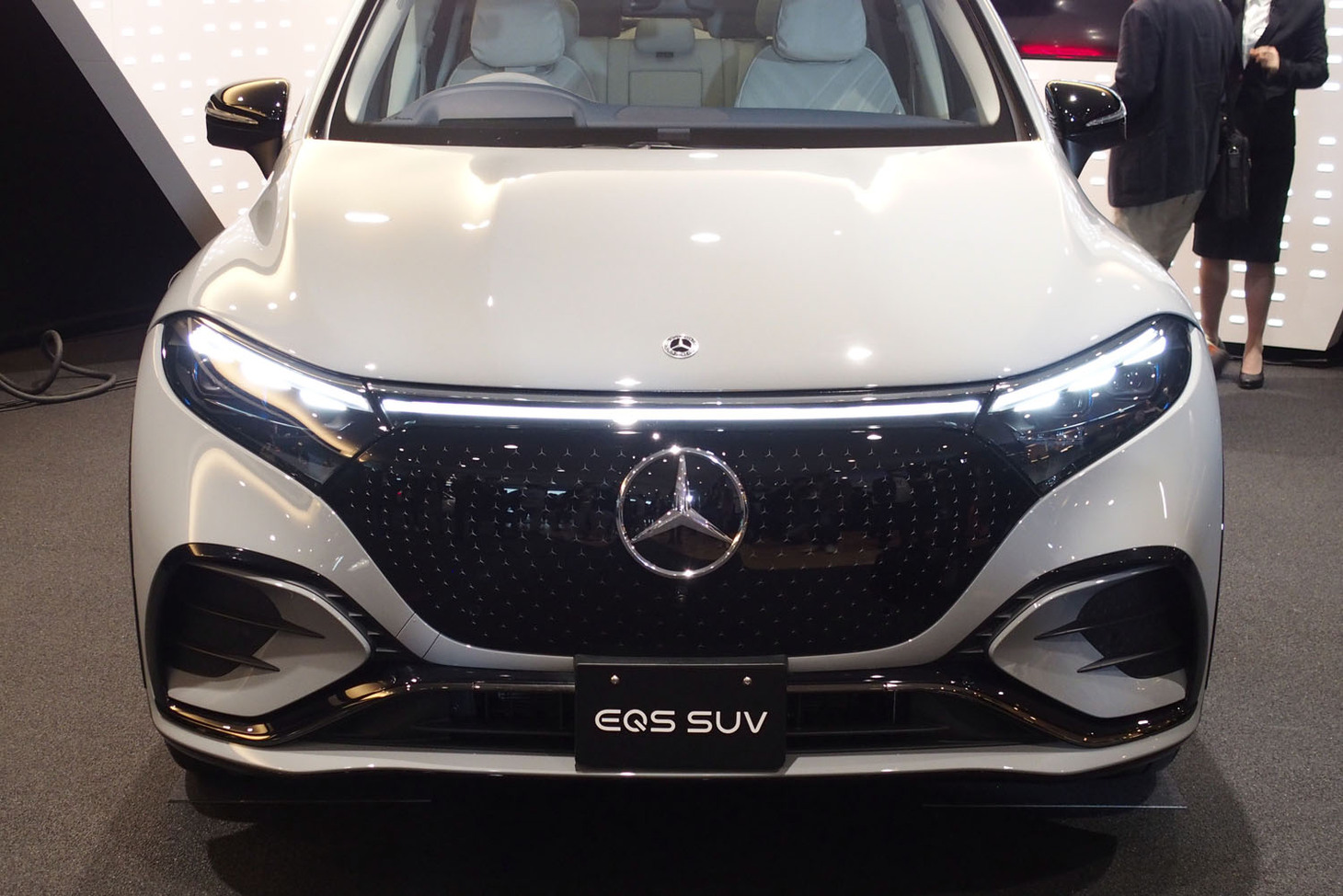 メルセデス・ベンツEQS SUV 内装・外装など72枚 【画像・写真】 - webCG