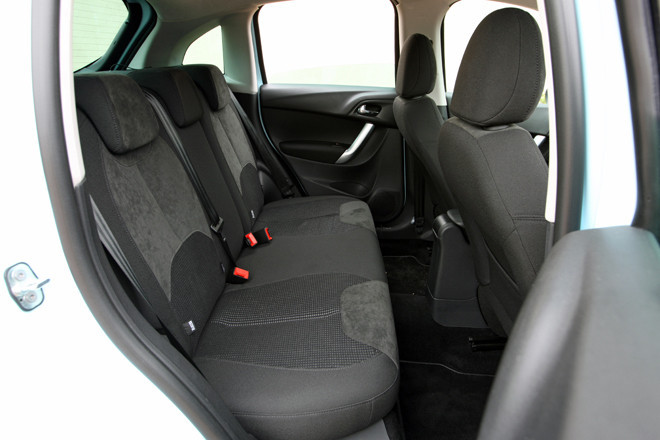 シトロエンC3 内装・外装など20枚 【画像・写真】 - webCG