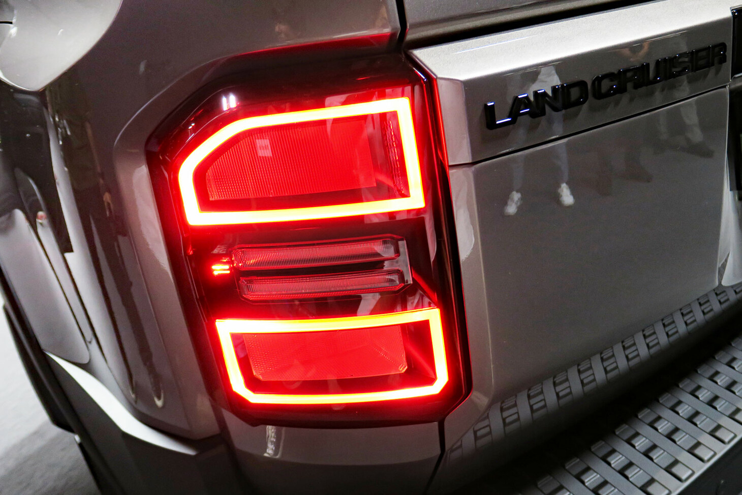 トヨタ・ランドクルーザー“250” 内装・外装など73枚 【画像・写真】 - webCG