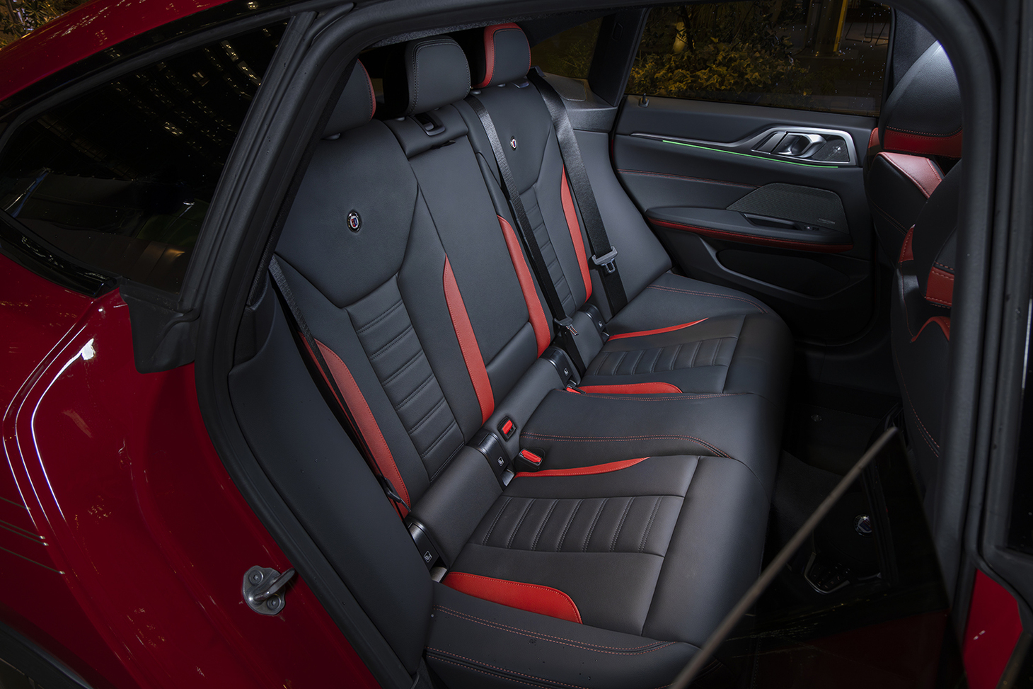 BMWアルピナB4 GTグランクーペ（4WD/8AT）【試乗記】 の画像19枚 - webCG