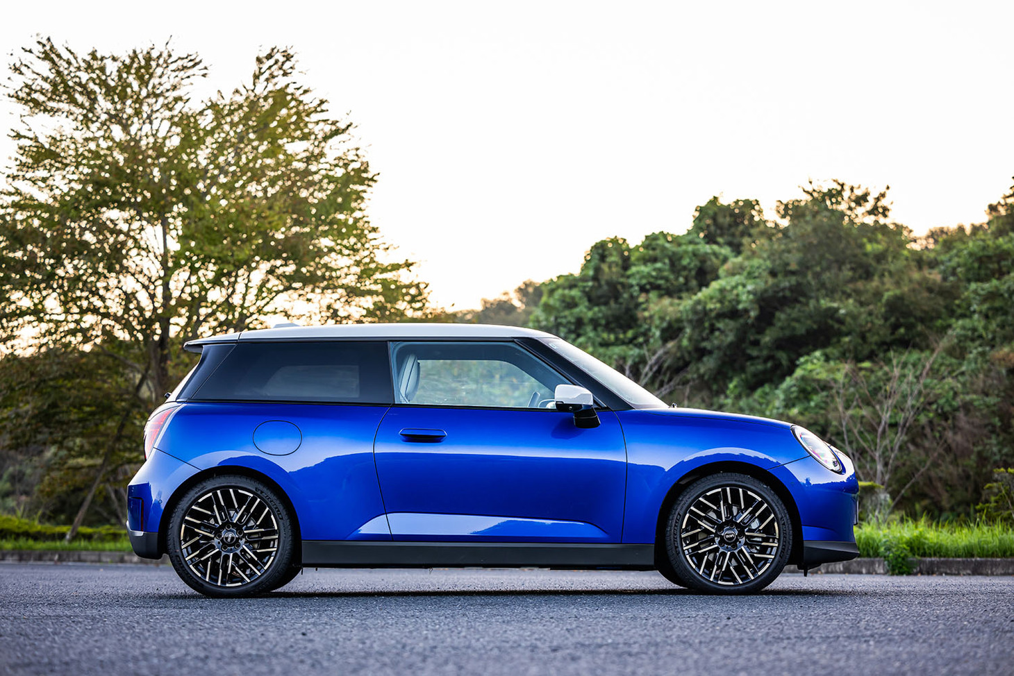 MINIクーパー3ドアSE（FWD）【試乗記】 の画像19枚 - webCG