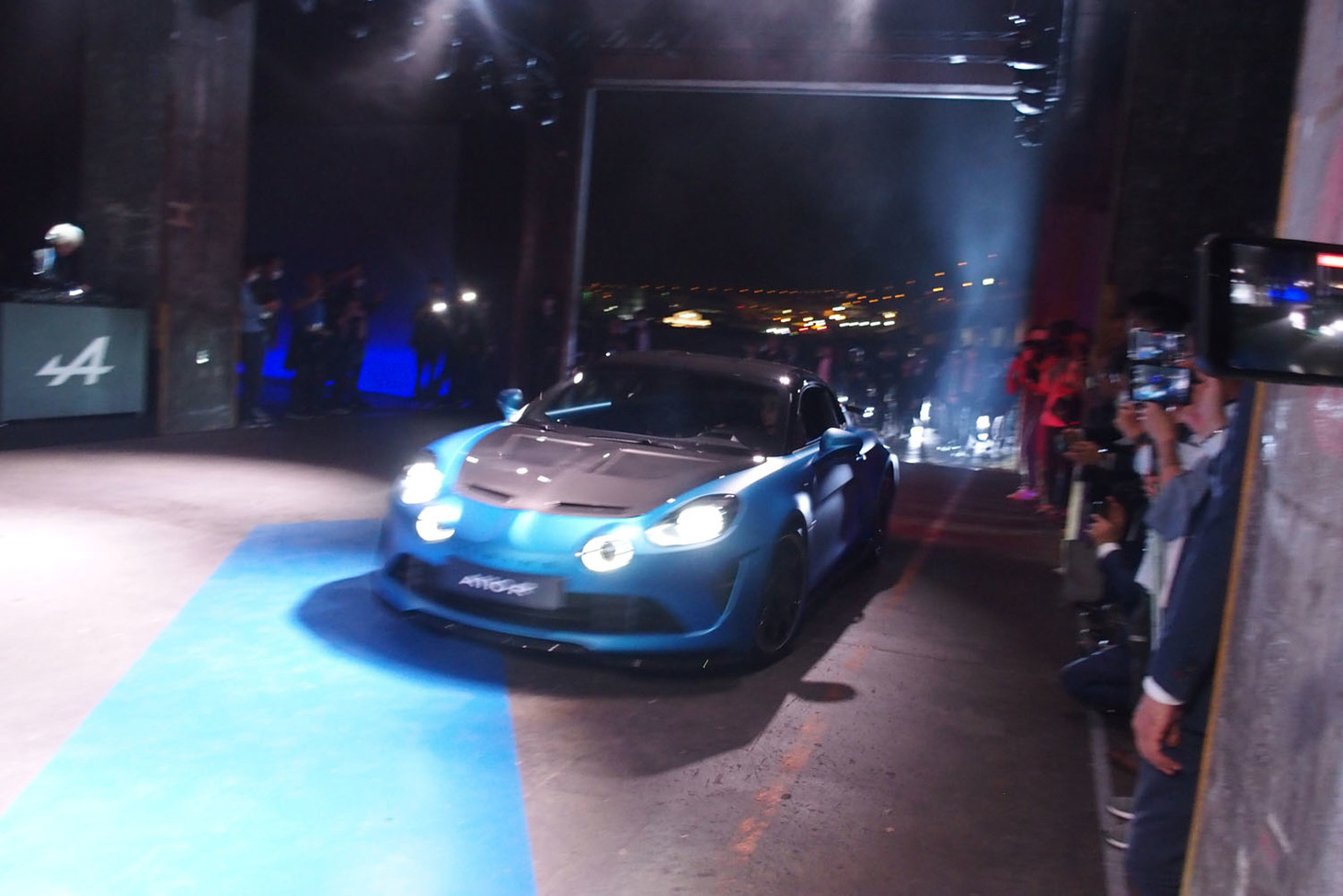 アルピーヌA110 R 内装・外装など75枚 【画像・写真】 - webCG