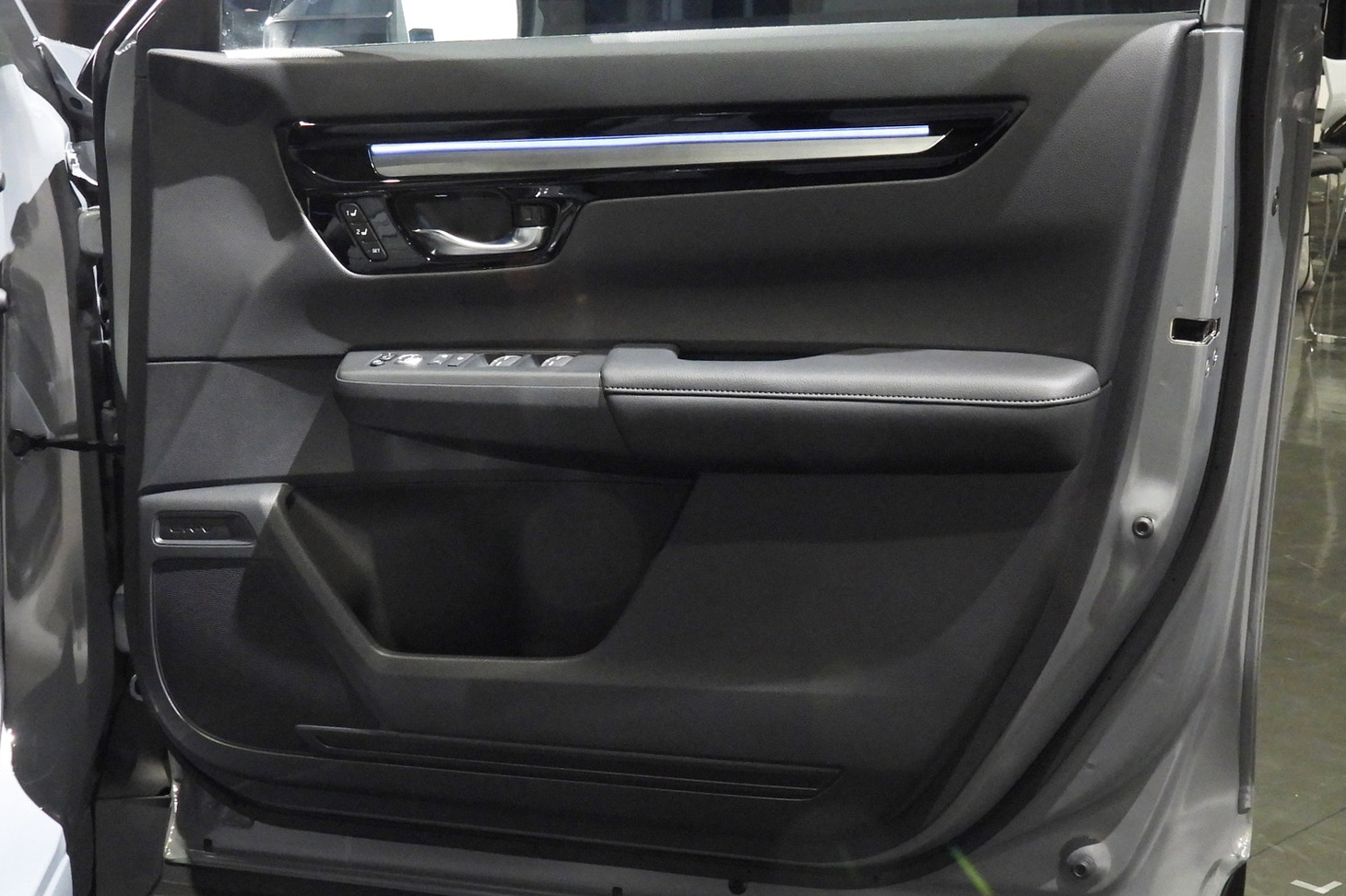 ホンダCR-V e：HEV RS 内装・外装など58枚 【画像・写真】 - webCG