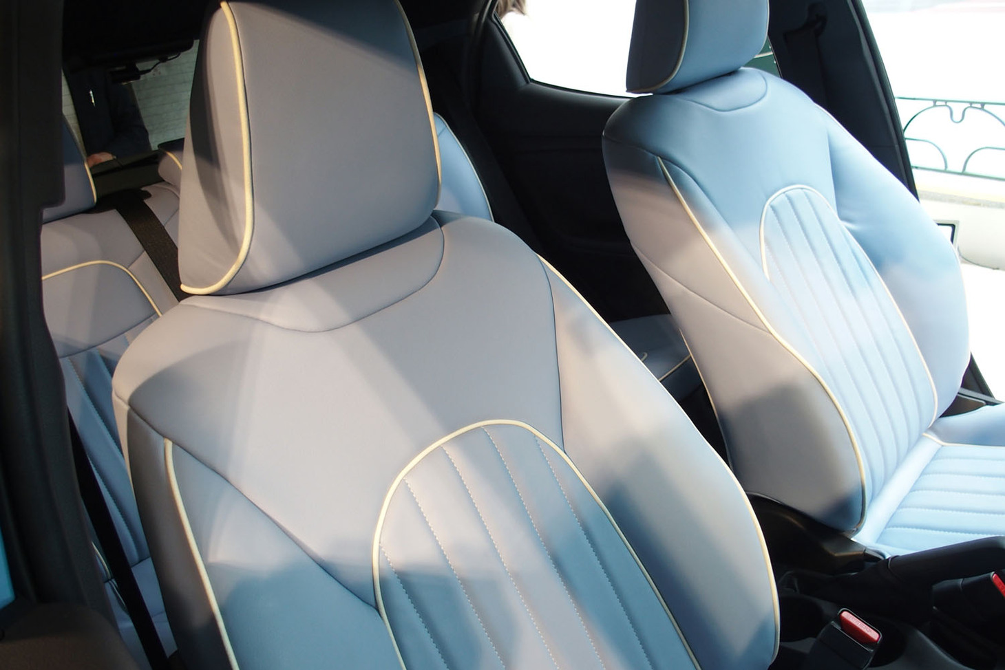 ミツオカ・ビュート ストーリー 内装・外装など61枚 【画像・写真】 - webCG