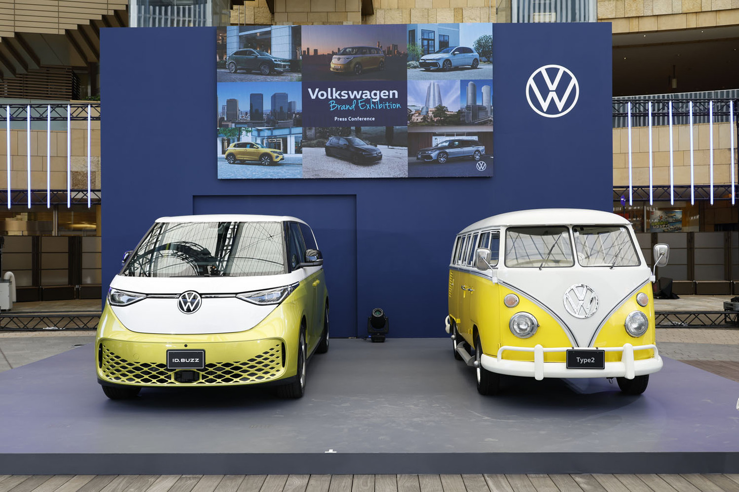 フォルクスワーゲンID. Buzz 内装・外装など90枚 【画像・写真】 - webCG