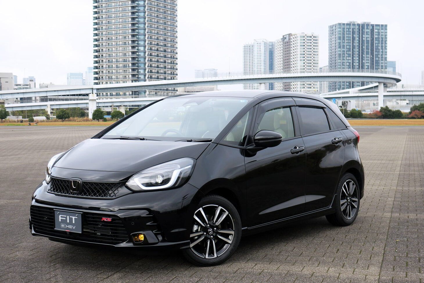 ホンダZR-V／フィット／ステップワゴン（ホンダアクセス用品装着車） 内装・外装など120枚 【画像・写真】 - webCG