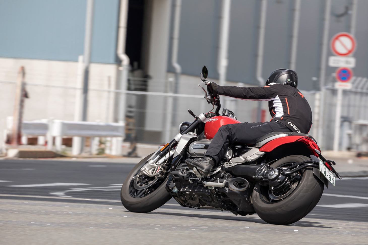 トライアンフ・ロケット3 R（MR/6MT）【レビュー】 の画像16枚 - webCG