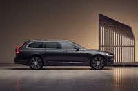 ボルボが「V90／V90クロスカントリー」に48Vマイルドハイブリッド搭載車を設定 【ニュース】 - webCG