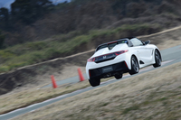 ホンダS660 β（MR/6MT）／ホンダS660 α（MR/CVT）【試乗記】 隔世の感あり - webCG