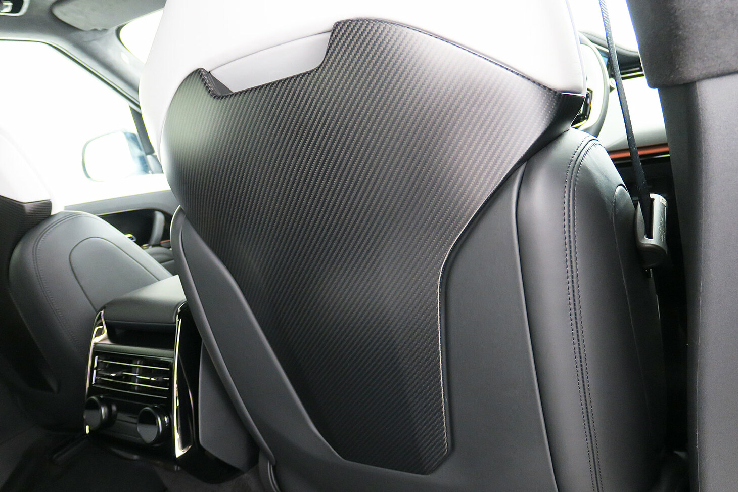 レンジローバー・スポーツSVエディションワン 内装・外装など75枚 【画像・写真】 - webCG