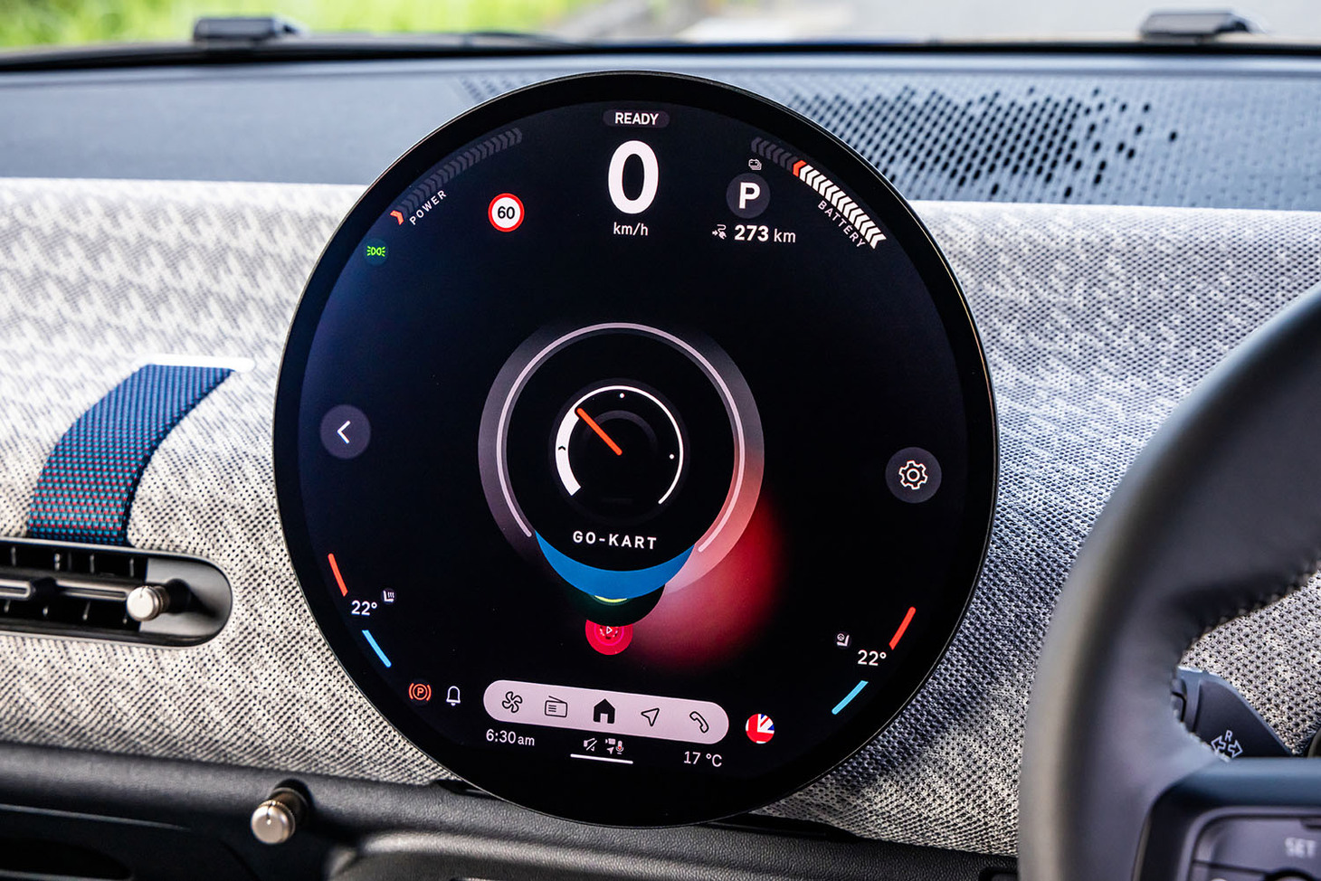 MINIクーパー3ドアSE（FWD）【試乗記】 の画像19枚 - webCG