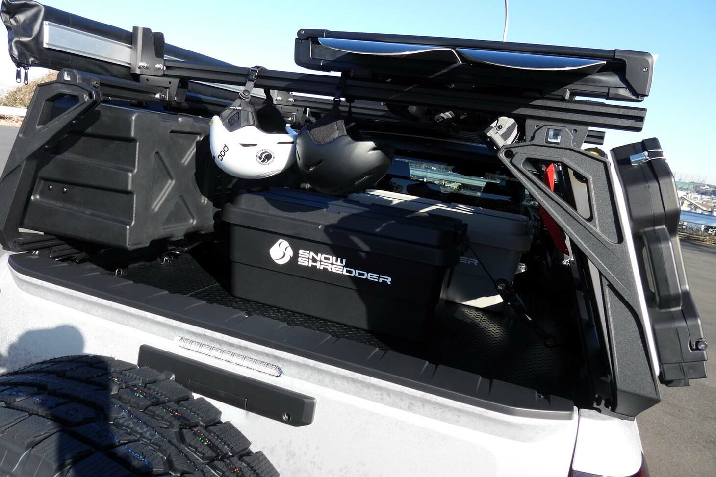 三菱トライトンSNOW SHREDDER CONCEPT（スノーシュレッダー コンセプト） 内装・外装など46枚 【画像・写真】 - webCG