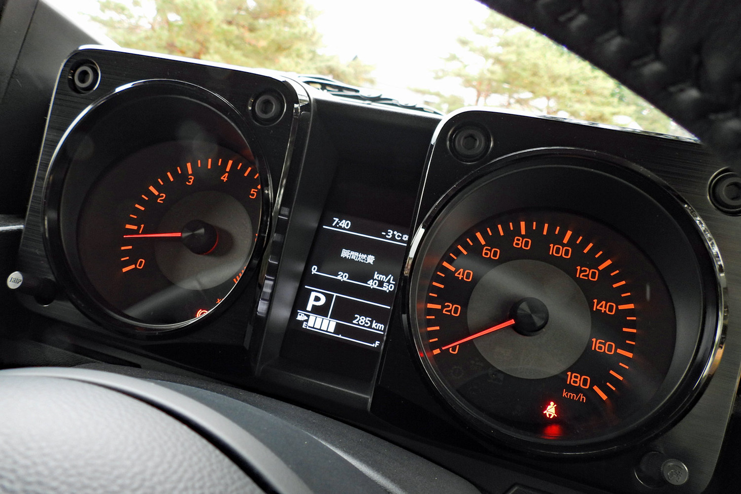 スズキ・ジムニー ノマド 内装・外装など104枚 【画像・写真】 - webCG