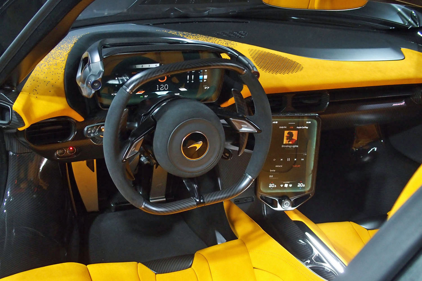 マクラーレンW1 内装・外装など60枚 【画像・写真】 - webCG